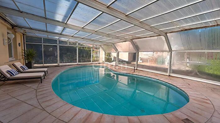 Maison 8 pièces à vendre à Laragne-Montéglin