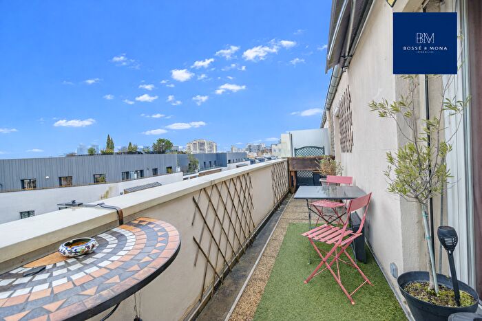 Appartement 3 pièces à Courbevoie, Bécon, à vendre