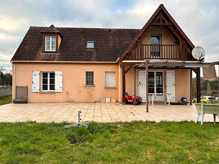 Maison à vendre - Mortefontaine-en-Thelle - 7 pièces - 5 chambres