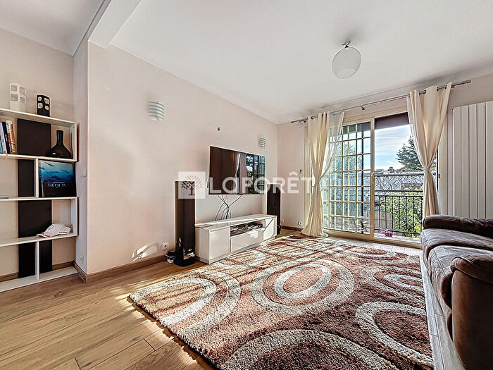 Maison 8 pièces à vendre - Ormesson-sur-Marne