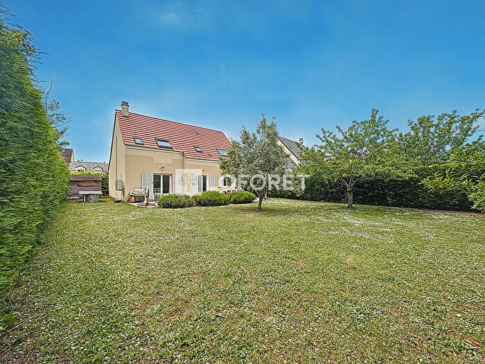 Maison à vendre - Chatou, Nord - 7 pièces - 5 chambres