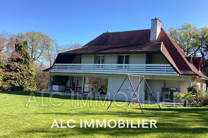Maison 10 pièces à vendre à Saint-Germain-du-Corbéis