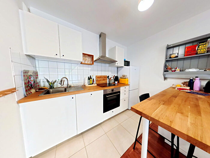 Appartement 2 pièces à vendre - Massy, Villaine, Bièvre, Poterne