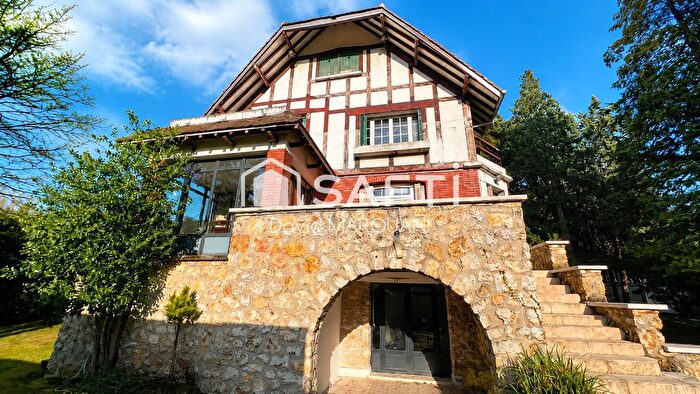 Maison 8 pièces à Soisy-sous-Montmorency, Noyers, Centre Commercial, à vendre