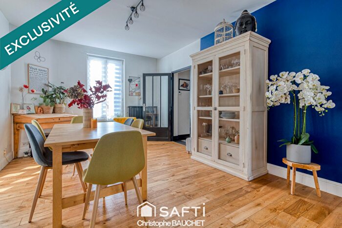 Maison à vendre - Bourg-en-Bresse, Gare, Peloux-Mail, Citadelle - 5 pièces - 4 chambres