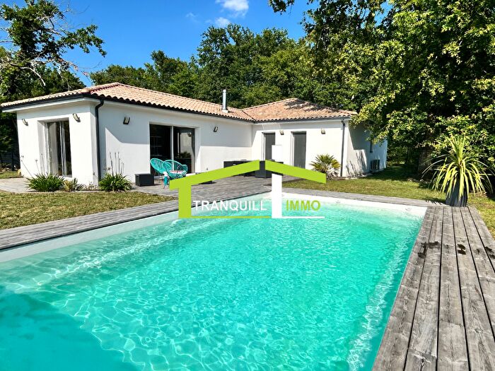 Maison à vendre - Le Taillan-Médoc - 5 pièces - 4 chambres