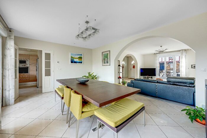 Maison à vendre - Antony, Croix de Berny - 8 pièces - 4 chambres