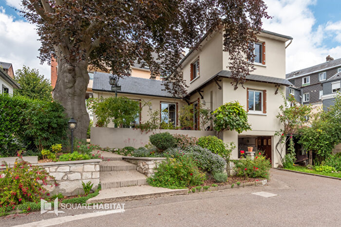Maison à vendre - Rouen, Coteaux Ouest - 6 pièces - 4 chambres