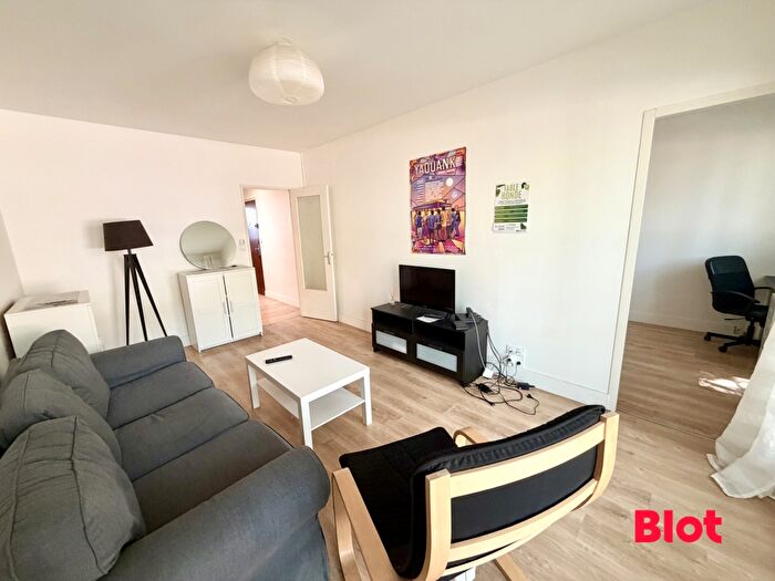 Quartiers Sud-Est, Italie : Appartement 4 pièces à vendre