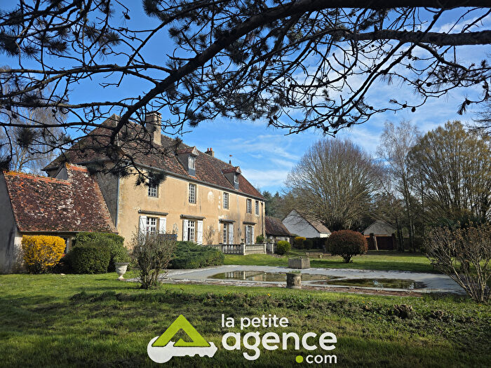 Maison à vendre - Bussy - 8 pièces - 7 chambres