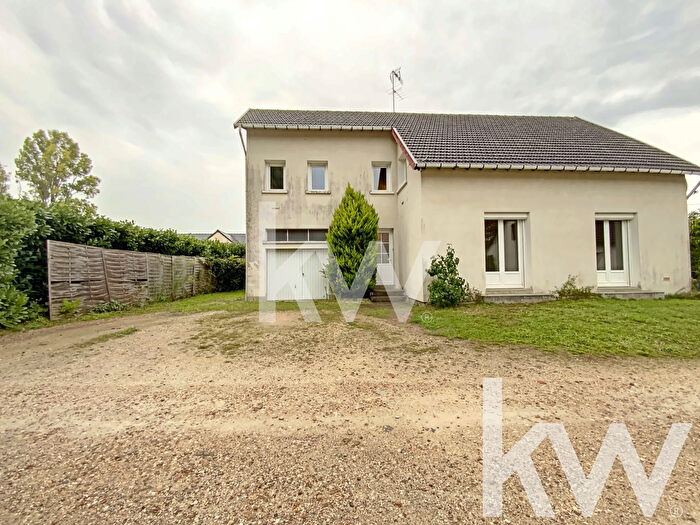 Maison à vendre - Romorantin-Lanthenay - 6 pièces - 4 chambres