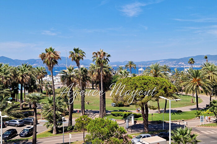 Appartement 4 pièces à vendre - Cannes, Pointe Croisette