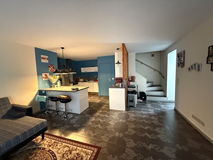 Appartement à vendre - Marseille e , Vielle Chapelle - 4 pièces - 3 chambres