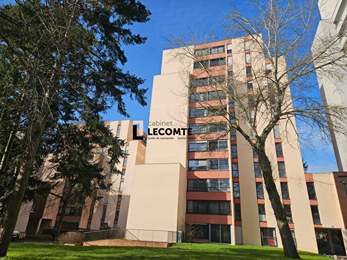 Appartement à vendre - Quartiers Sud-Est, Italie - 3 pièces - 2 chambres