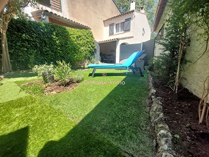 Villecroze : Maison 4 pièces à vendre