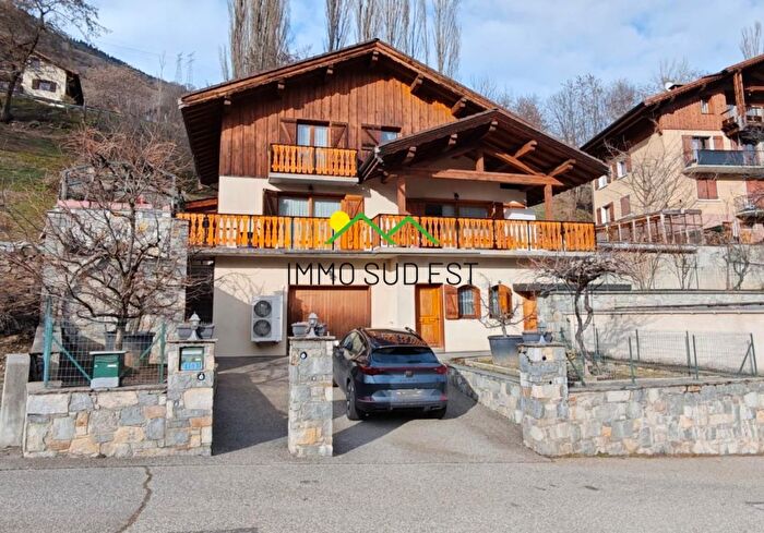 Maison à vendre - Aime - 6 pièces - 5 chambres