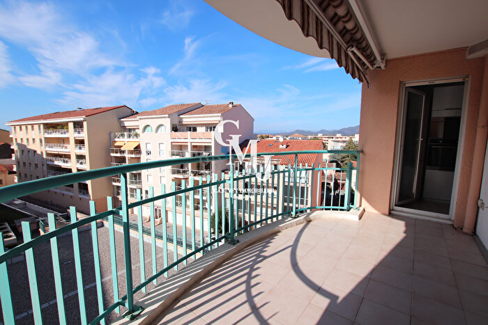 Saint-Raphaël, Centre-ville - Appartement 3 pièces à vendre