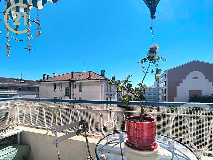 Appartement 2 pièces à vendre à Cannes, Carnot