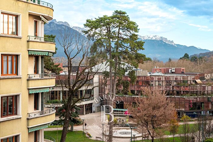 Appartement à vendre - Annecy, Centre-ville, Vieille ville, Marquisats - 2 pièces - 1 chambre