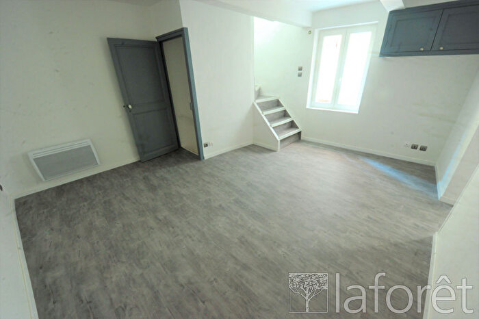 Appartement à louer - Ille-sur-Têt - 3 pièces - 2 chambres