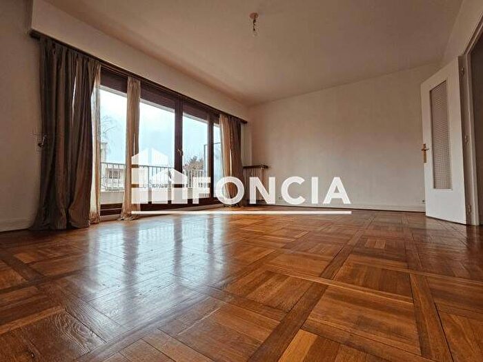 Appartement à louer - Gérard de Nerval, Saint-Germain-en-Laye - 2 pièces - 1 chambre