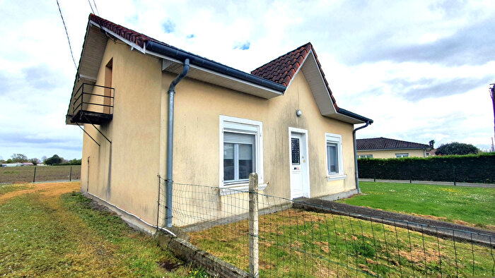 Maison à vendre - Hagetmau - 3 pièces - 2 chambres