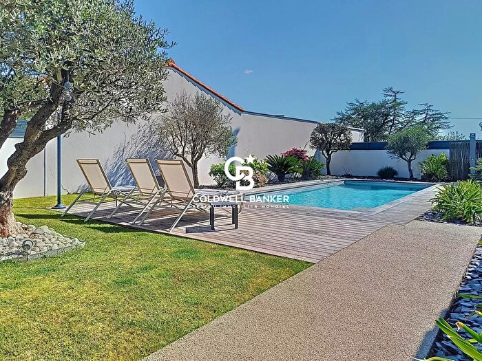 Maison à vendre - Les Sables-dOlonne - 5 pièces - 3 chambres