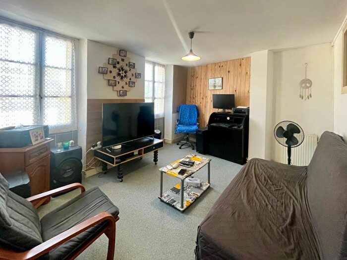 Maison à vendre - Jouet-sur-lAubois - 2 pièces - 1 chambre