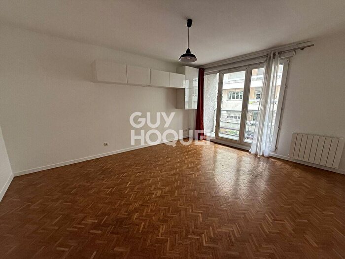 Appartement à louer - Guillotière, Lyon ème arrondissement - 2 pièces - 1 chambre