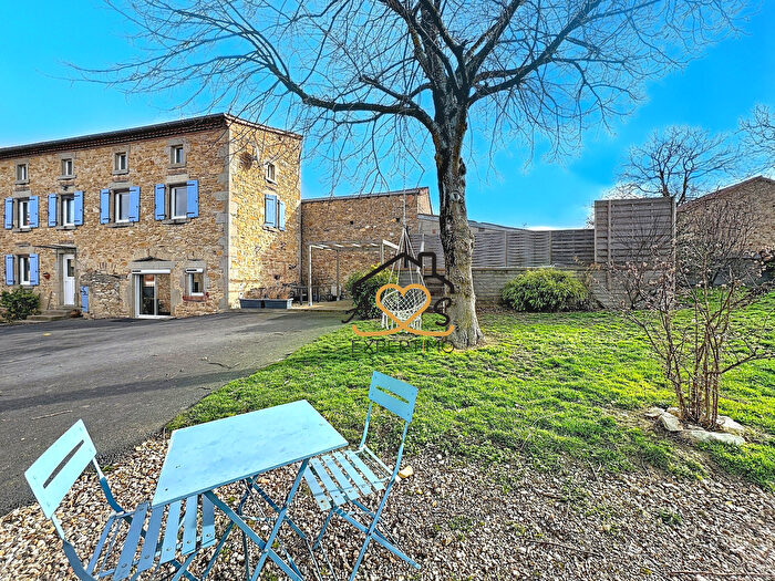 Maison à vendre - Glaine-Montaigut - 6 pièces - 4 chambres