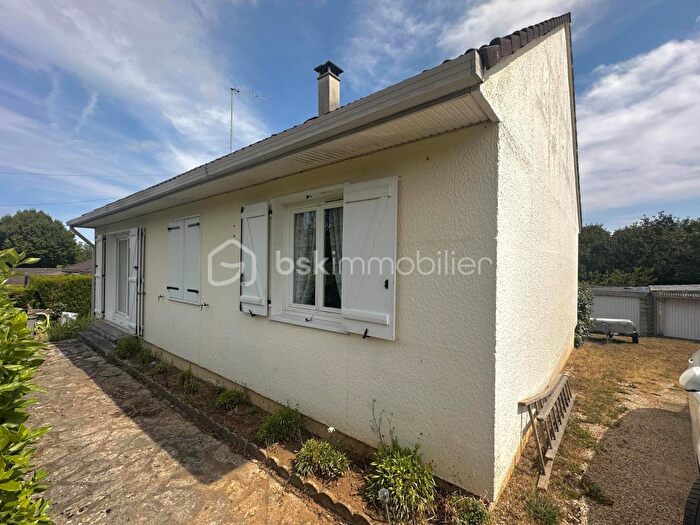 Maison 5 pièces à Chéroy, à vendre