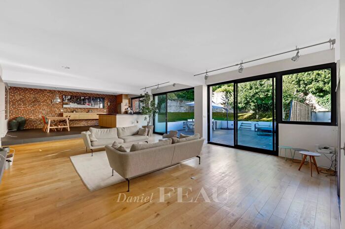 Appartement à vendre - Viroflay, Rive Gauche, Verdun, Gare, Forêt Domaniale de Meudon - 6 pièces - 4 chambres