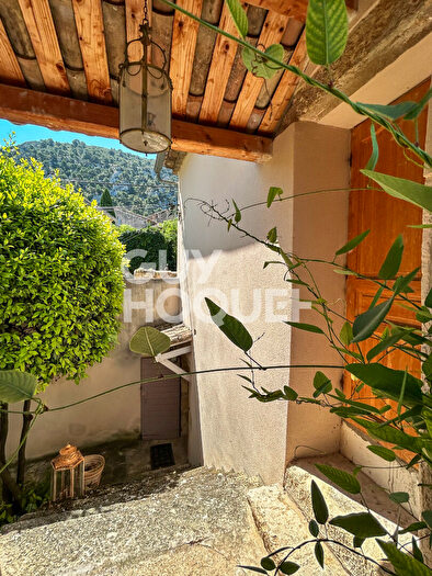 Maison à vendre - Robion - 10 pièces - 6 chambres