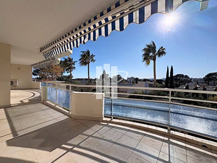 Appartement à vendre - Saint-Raphaël, Boulouris - 3 pièces - 2 chambres