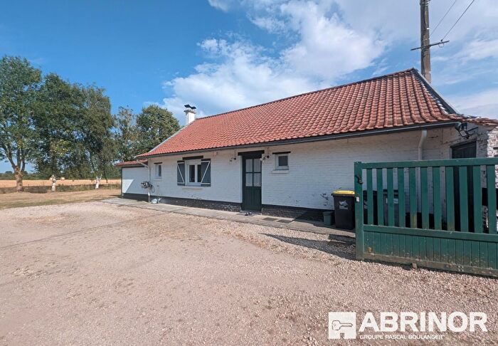 Beuvry-la-Forêt : Maison 4 pièces à vendre