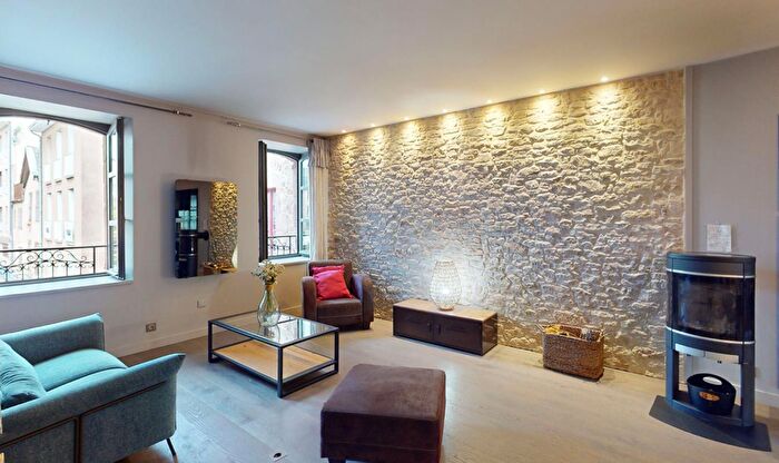Rodez, Centre historique, Vieux-Rodez : Appartement 3 pièces à louer