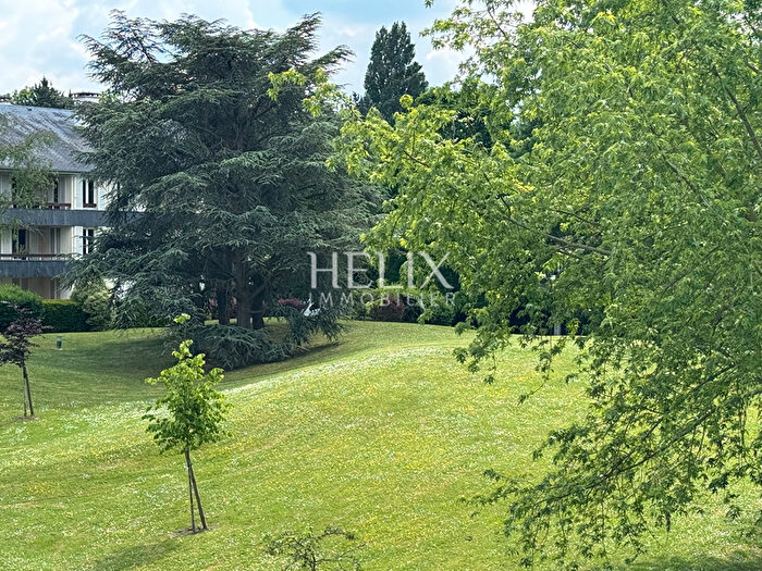 Appartement à vendre - Louveciennes - 4 pièces - 2 chambres