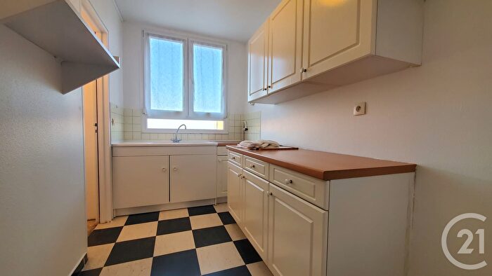 Appartement à louer - Maisons-Alfort, Alfort - 2 pièces - 1 chambre