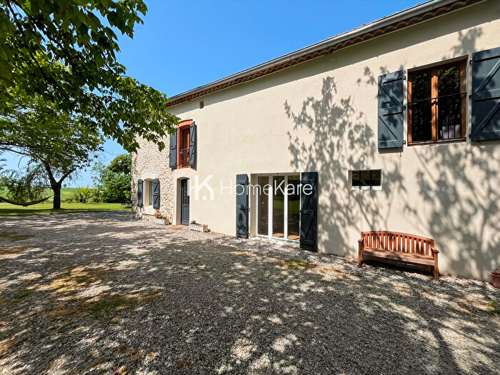 Maison à vendre - Puylaurens - 5 pièces - 4 chambres