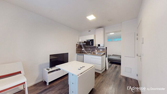 Appartement à louer - Centre Sud, Palaiseau - 1 pièce