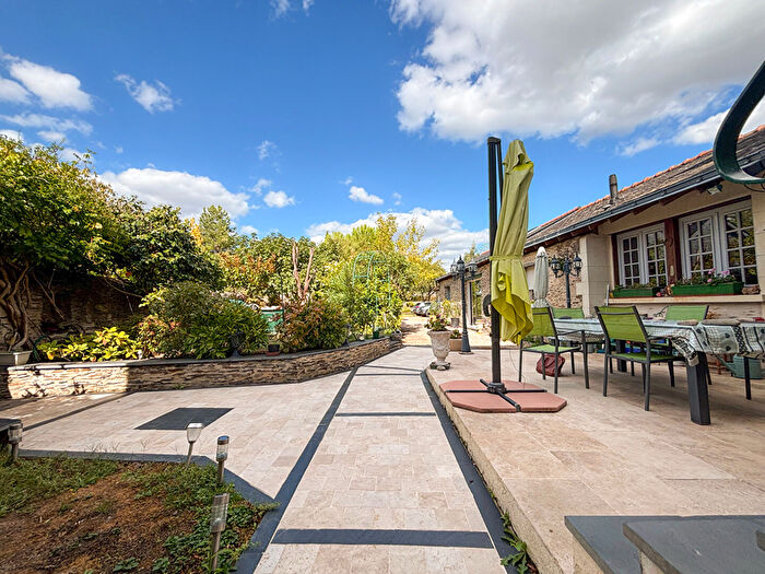 Maison 10 pièces à Angers, Roseraie, à vendre