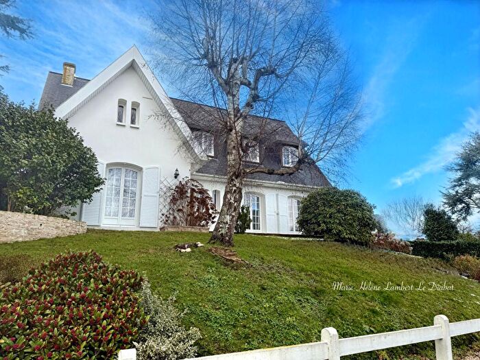 Maison à vendre - Fontaine-la-Mallet - 7 pièces - 5 chambres