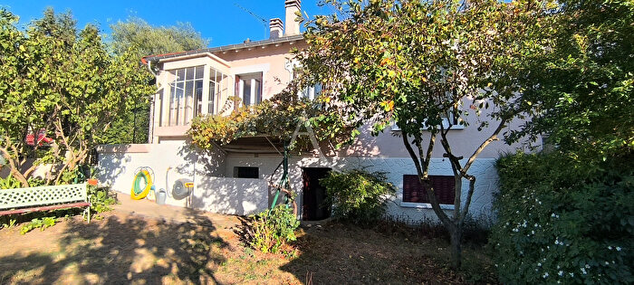 Maison 5 pièces à Montgeron, G Mangin, L'Oly, Jules Ferry, à vendre