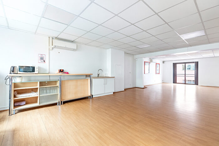 Appartement à vendre - Paris e , Citroën, Boucicaut - 3 pièces - 2 chambres