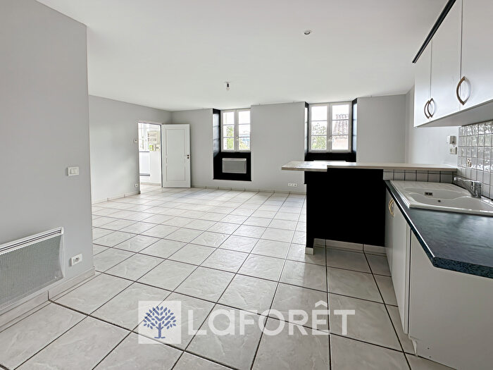 Appartement à vendre - Gémozac - 3 pièces - 2 chambres