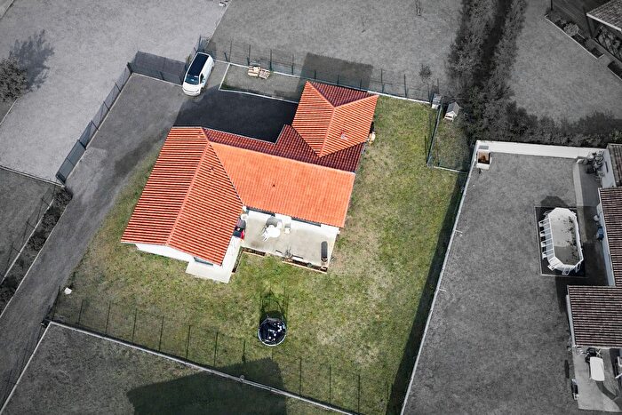 Maison à vendre - Saint-Vincent-de-Paul - 5 pièces - 3 chambres