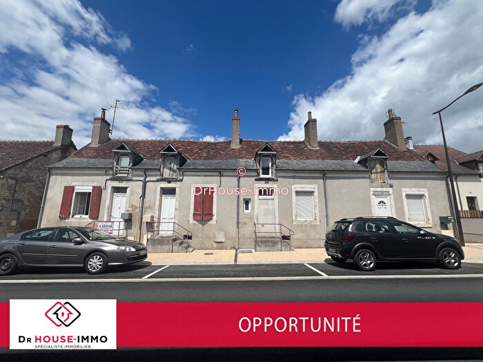 Maison 8 pièces à vendre à Mehun-sur-Yèvre