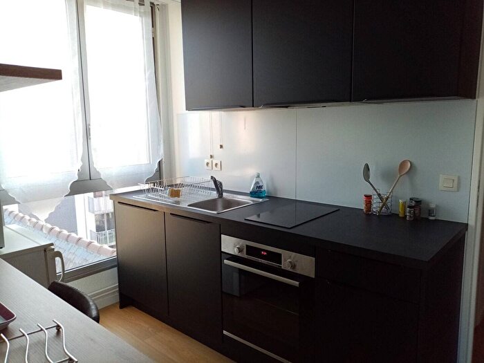 Appartement à louer - Lorient-Saint Brieuc, Rennes - 1 pièce