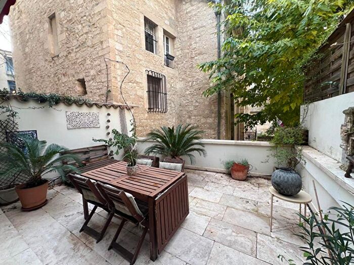 Maison à vendre - Avignon, Raspail, Vernet - 7 pièces - 5 chambres