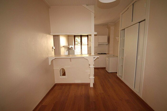 Berriat-Ampere, Grenoble : Appartement 2 pièces à louer